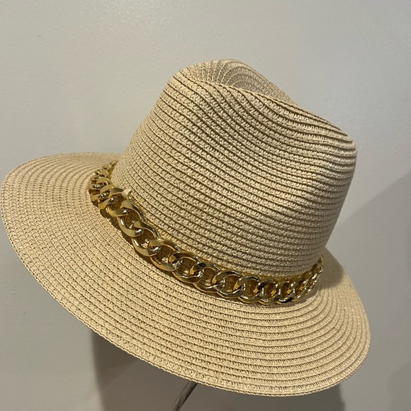 Ellian | Accessories | Nwt Straw Natural Color Panama Hat With Gold ...
